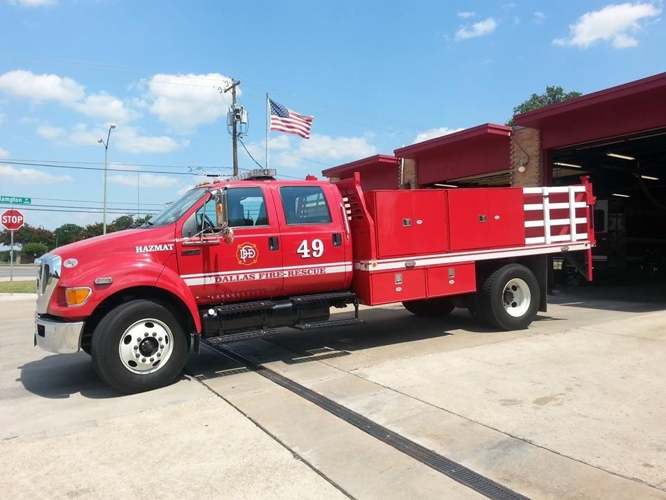 Show your Rig #138 – Dallas Fire Rescue – Satellite Hazmat 49 | DFW Scanner